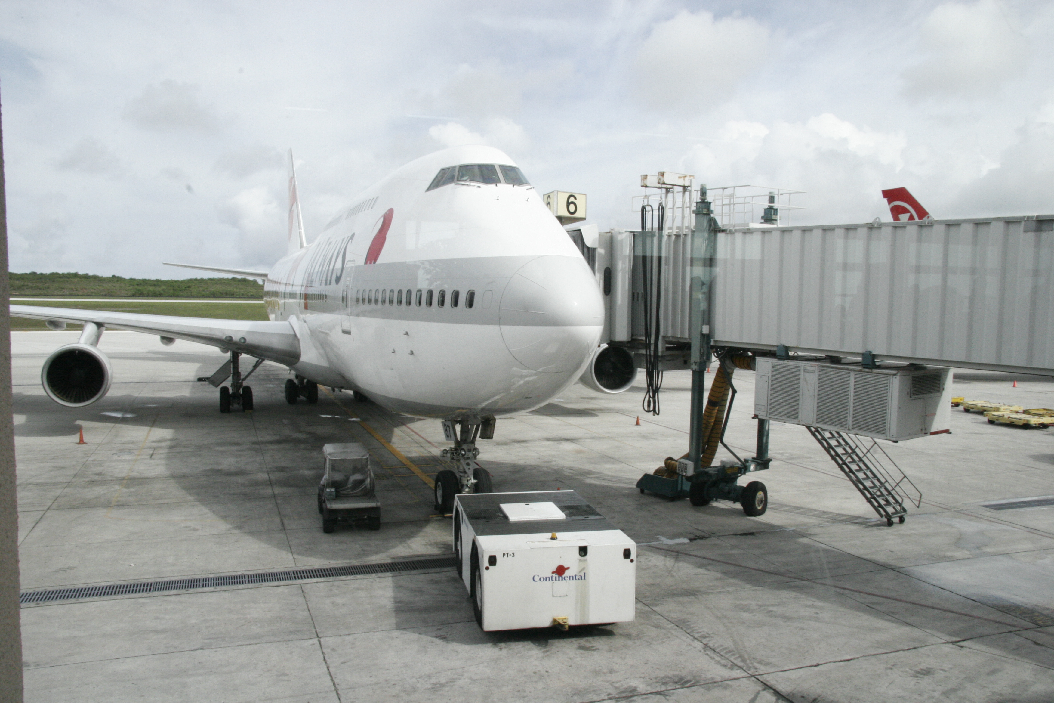 transporte aereo - Unitrans Freight Systems